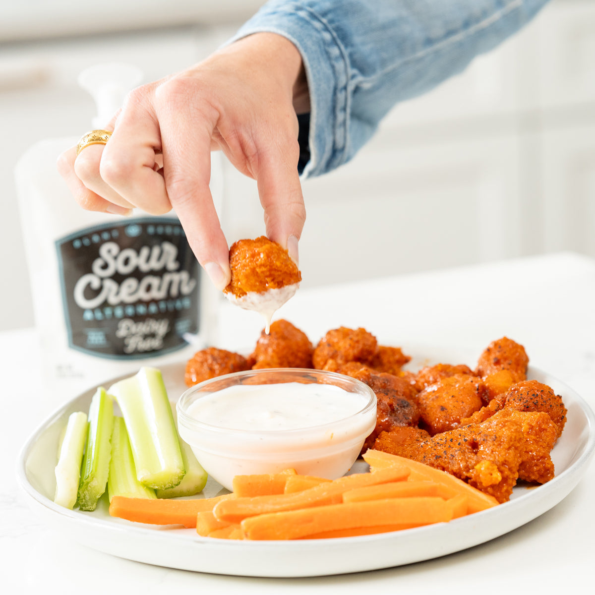 Buffalo Cauliflower Wings Recipe | Elmhurst 1925