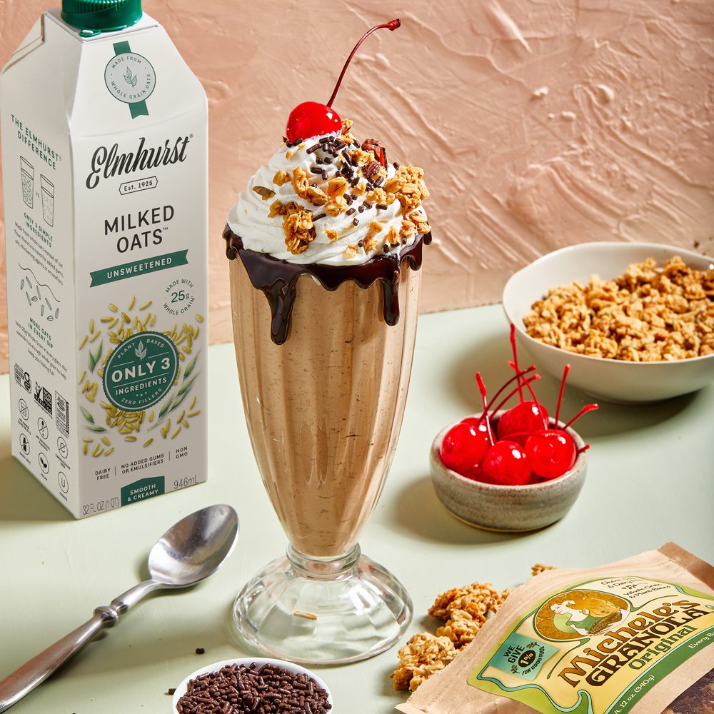 Oaty Chocolate Milkshake Recipe | Elmhurst 1925